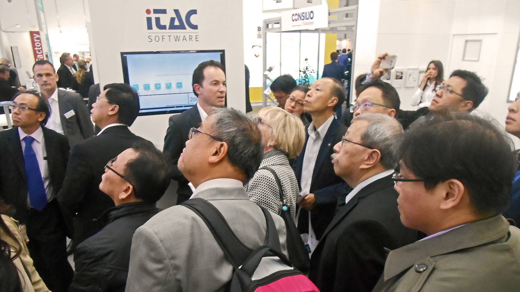 Mapping MES production processes autonomously with new iTAC Design ...